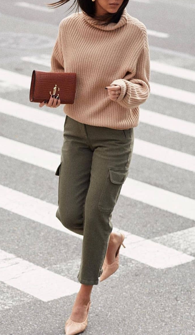 21 Great Fall Outfits For Women: Fashion Trends - ClassyStylee